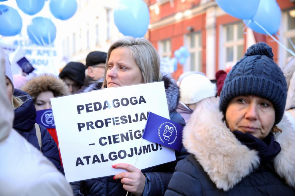 Новая модель зарплат учителей уже со следующего года | BB.LV