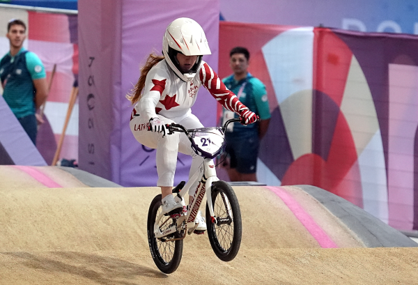 Пять латвийских спортсменов вышли в четвертьфинал чемпионата мира по BMX | BB.LV